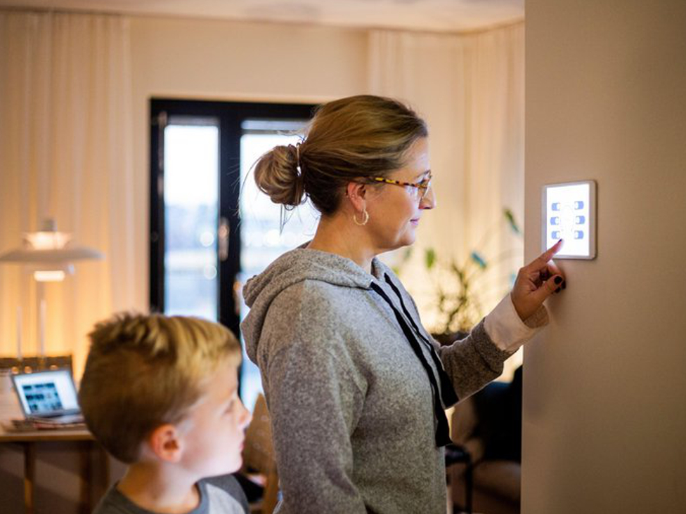 Smart Homes, next level: Brain-Computer Interface in the House ...